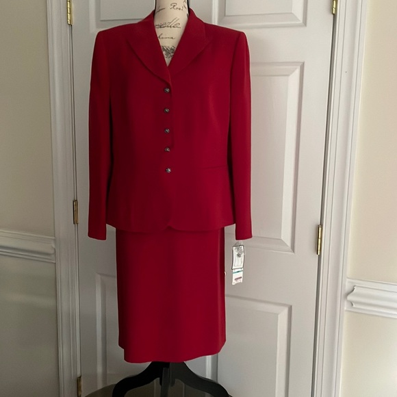 Kasper | Jackets & Coats | 3 Kasper Skirt Suit Nwt Size 6p | Poshmark